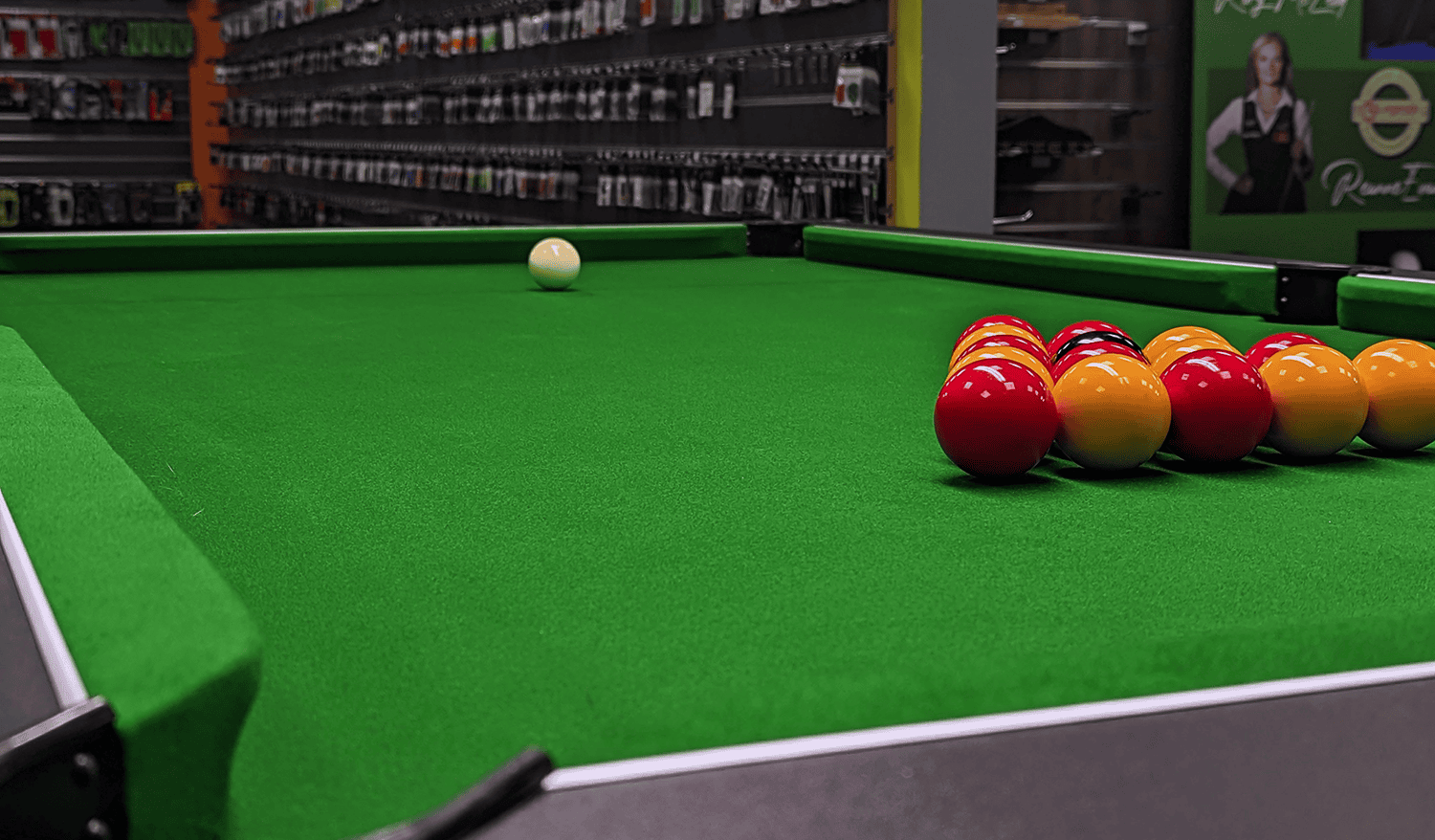 Peradon Lazer 1 Piece Snooker Cue - Crafted from select, kiln dried ash ...